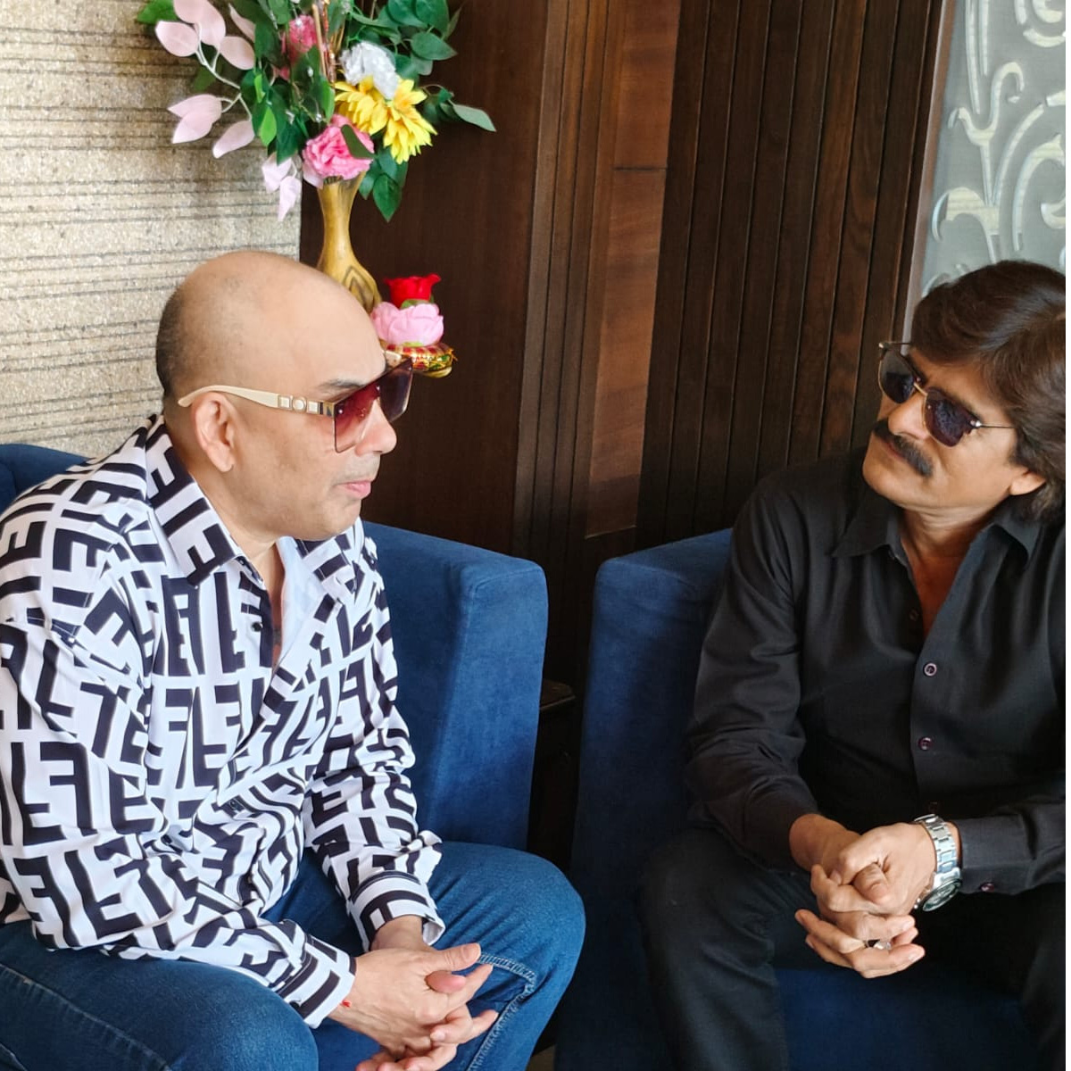 Comedian Ehsaan Qureshi met film actor Suresh Verma