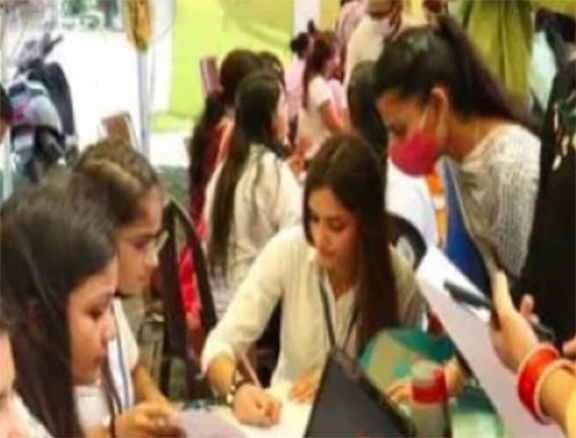 310 applicants got employment in reputed companies in the job fair